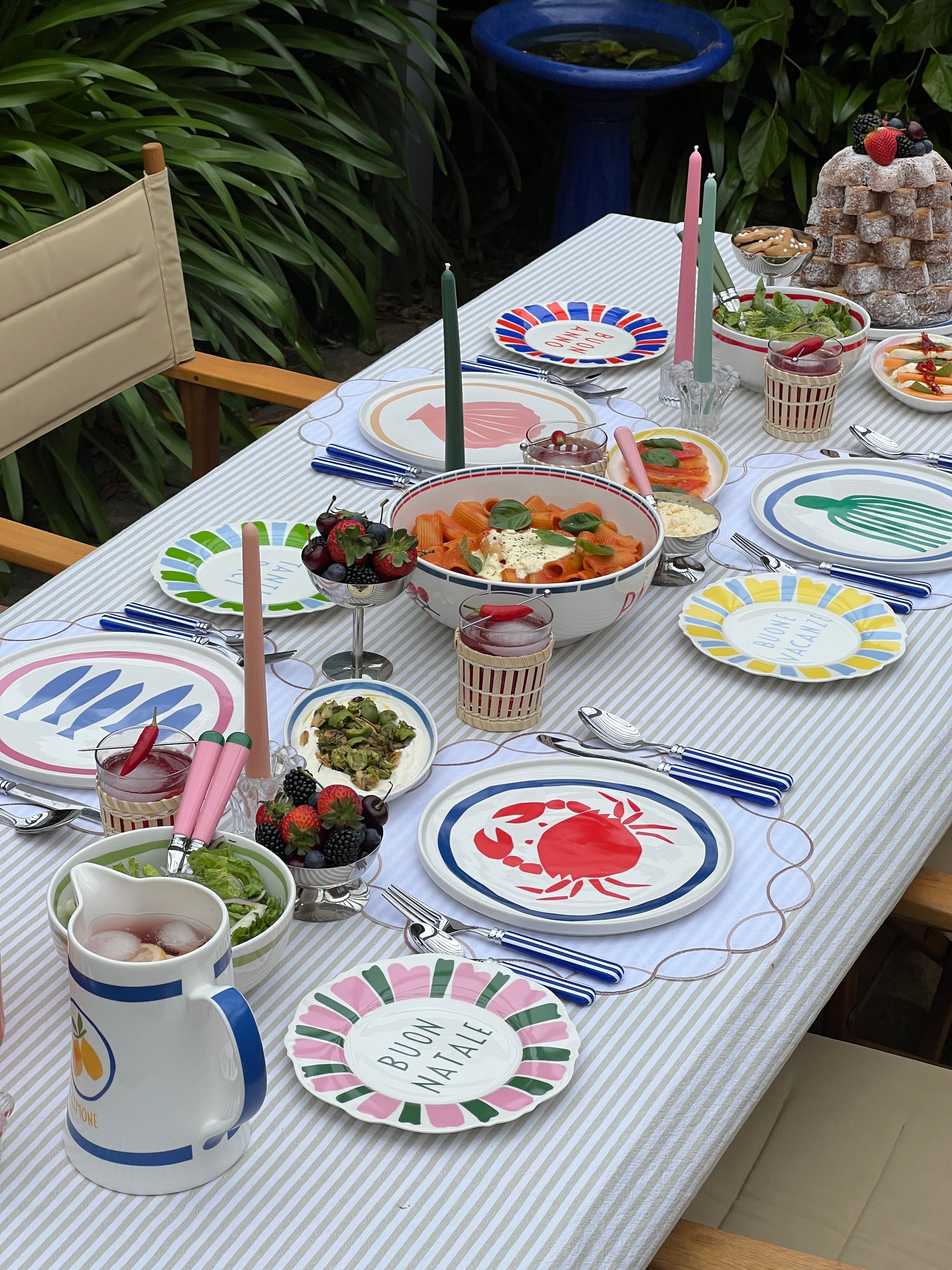 An Alfresco Festive Table – In The Roundhouse