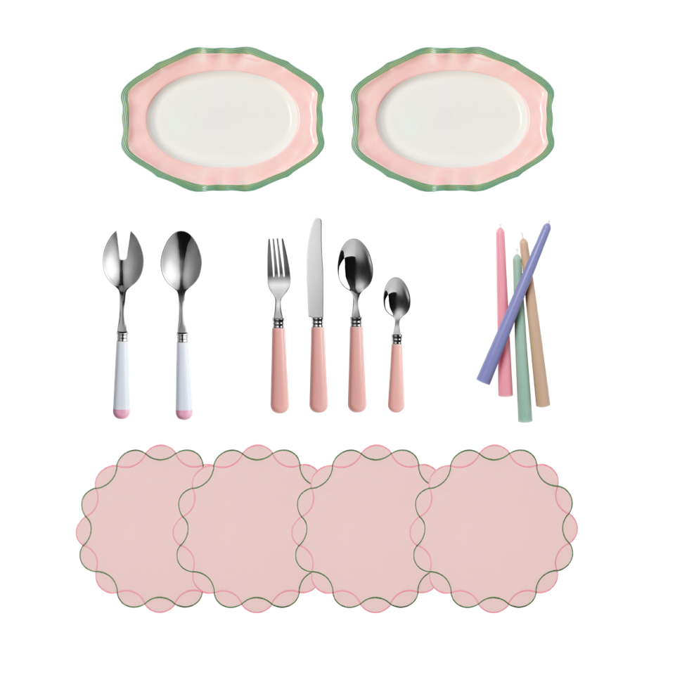 Pink Styling Set – In The Roundhouse